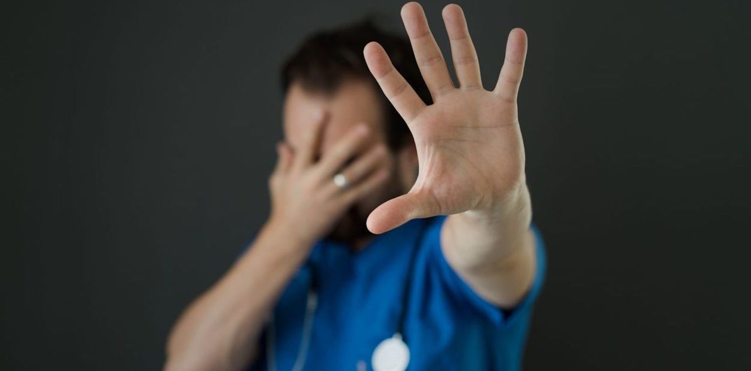 ‘Deeply disturbing picture of dysfunction’: hospital doctors’ survey ...